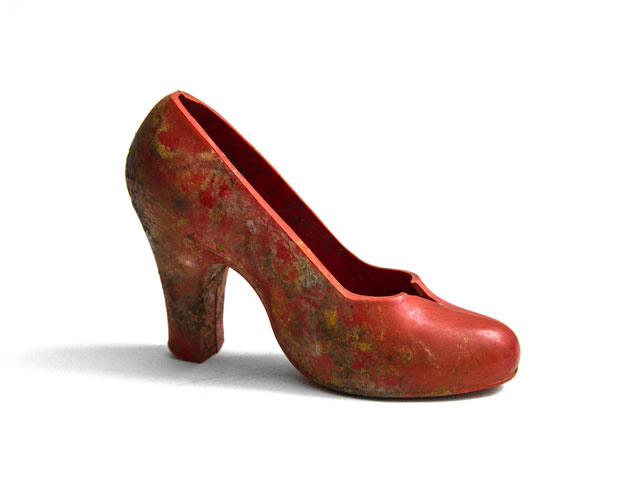 Grimy, Discarded Objects Found in New York City Tell Fascinating ...