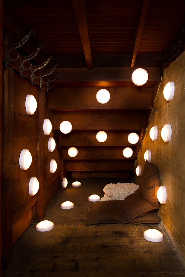 Photographer Imagines Life Filled with Anxiety and Mental Illness ...