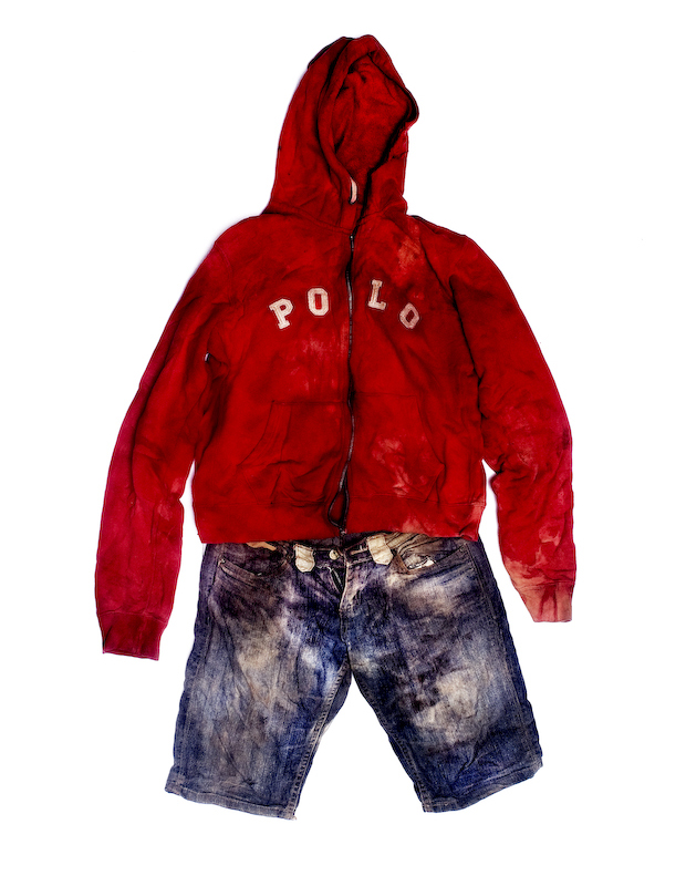 Lost and Not Found: A Haunting Series Depicts Clothing of Missing ...