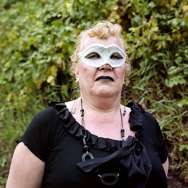 Bewitching Portraits From Whitby Goth Weekend in North Yorkshire ...