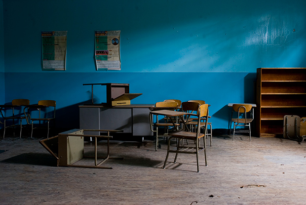 Modern American Ruins Photographed by Rob Dobi - Feature Shoot