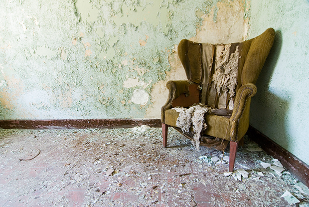 Modern American Ruins Photographed by Rob Dobi - Feature Shoot
