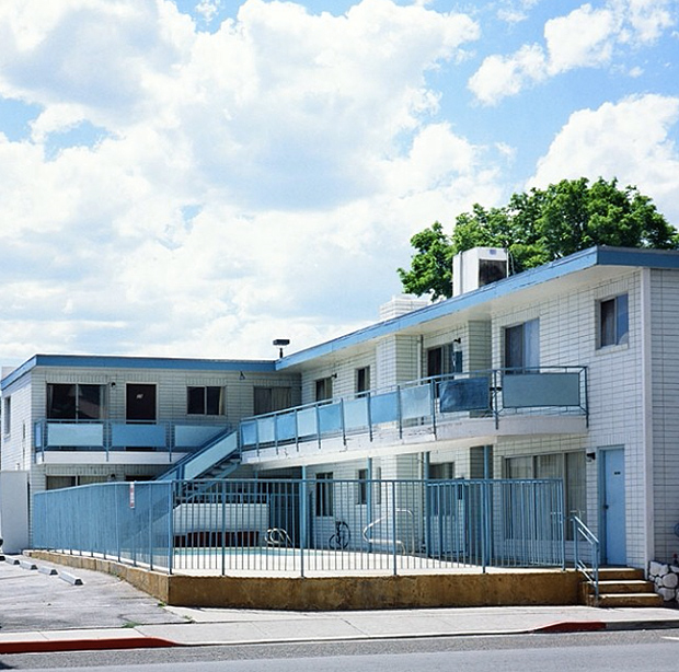 Photographers Ben Roberts, Daniel Zvereff, Libby March, Igor Termenon ...