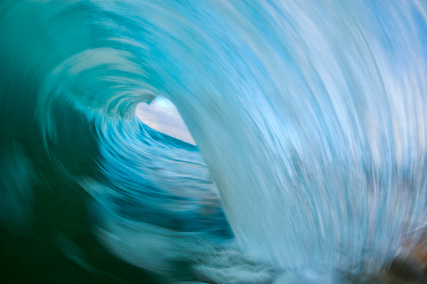 Australian Photographer Captures the Most Beautiful Images of Waves You ...