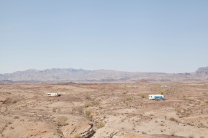 Photographer Traverses the Inhospitable Terrain of the Mojave and ...