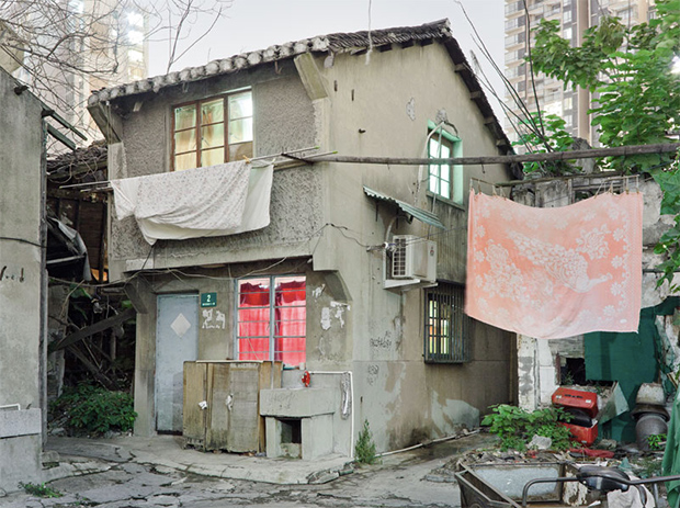 In the Face of Rapid Urbanization, Shanghai's 'Nail Houses' Persist ...