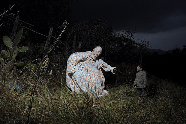 The 'Beautiful Monsters' of An Old Mexican Neighborhood - Feature Shoot