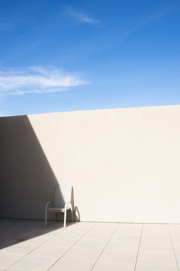 empty chair technique - Feature Shoot