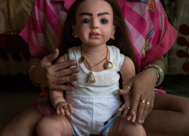 Young Photojournalist Amanda Mustard On Life in Cairo - Feature Shoot