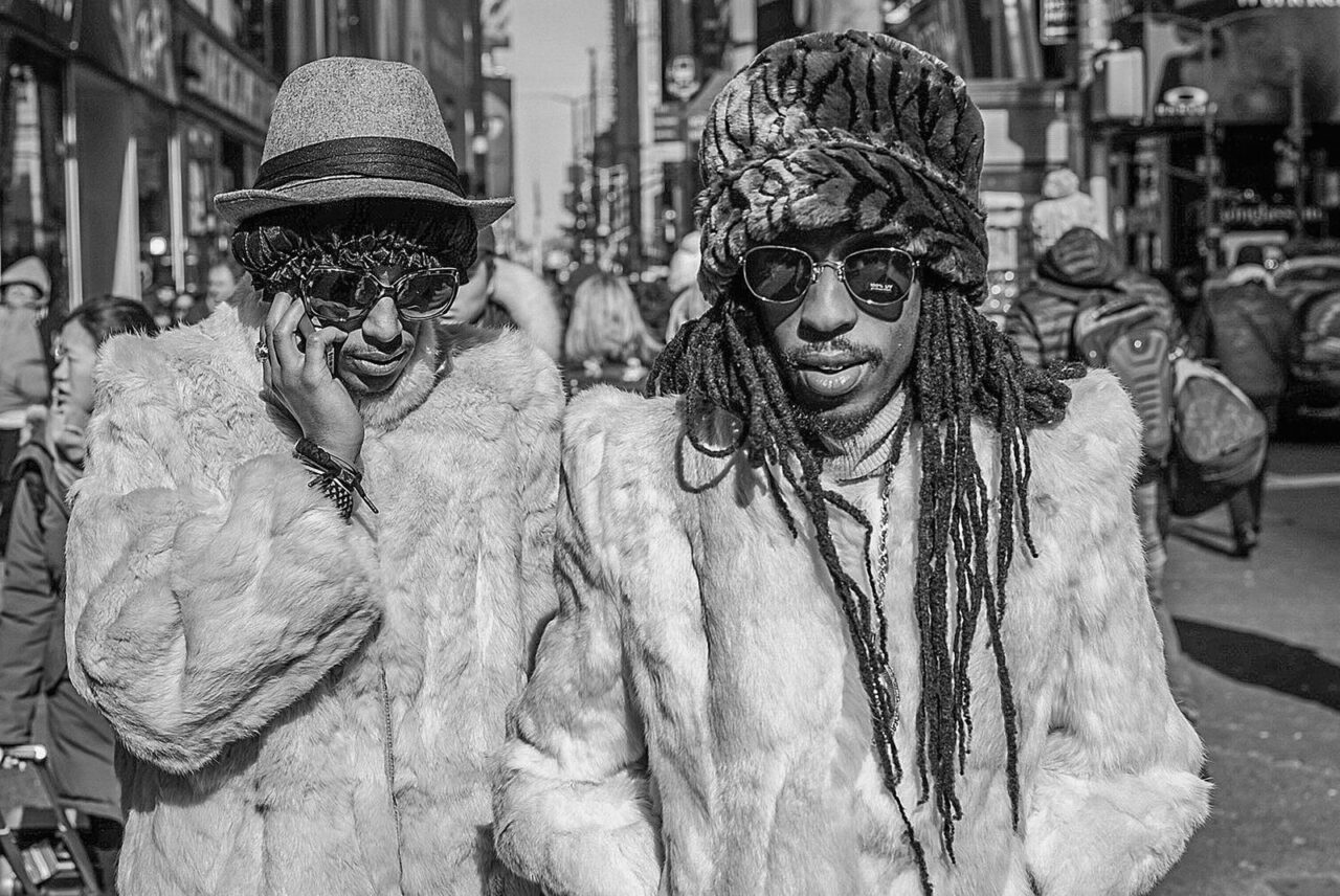 100 Contemporary Women Street Photographers Redefining the Genre ...