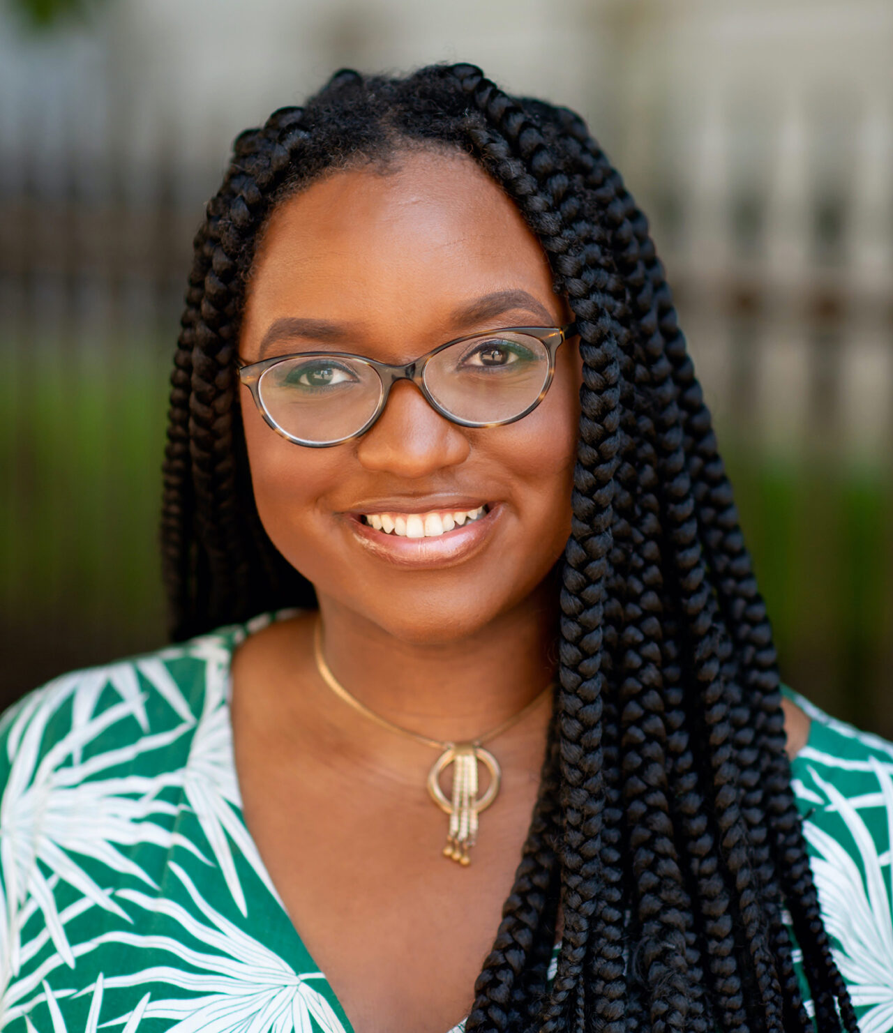 Danielle Scruggs on Storytelling, Social Media, and the One Sitter She ...